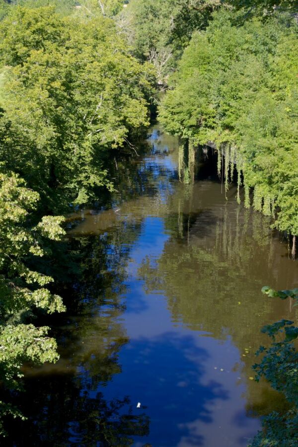Canoeing the Moulins de la Dronne - Office de tourisme - Périgord ...